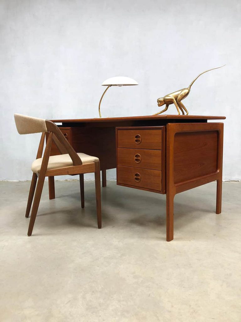 Vintage Danish design desk bureau Arne Vodder GV Mobler | Bestwelhip