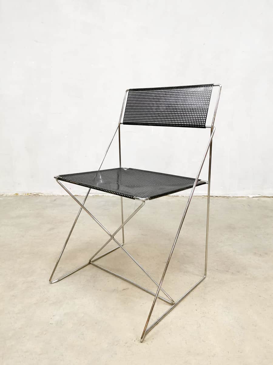 Vintage stacking dining chairs ‘X-line’ Niels Haugesen Hybodan | Bestwelhip
