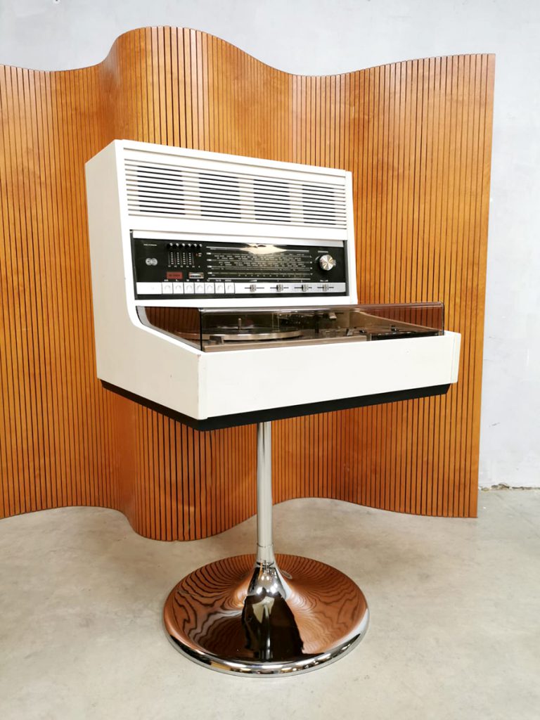 Vintage design Rosita Space Age Commander music player stereo set ...