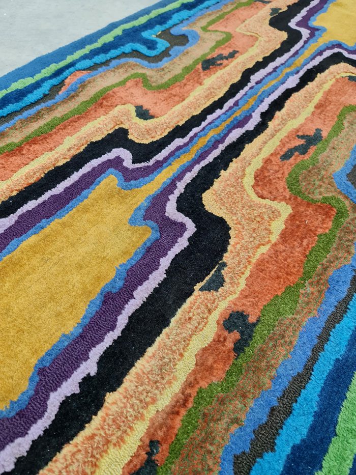 Vintage rug tapestry tapijt vloerkleed ‘Psychedelic groove’ | Bestwelhip