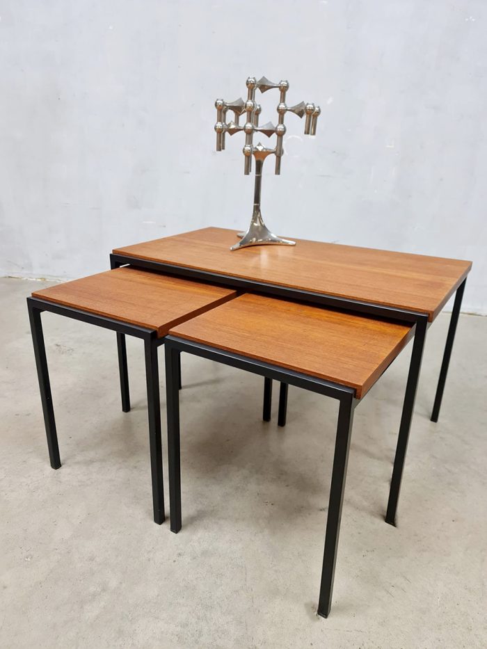Vintage Dutch design mimiset Cees Braakman bijzettafels Pastoe | Bestwelhip