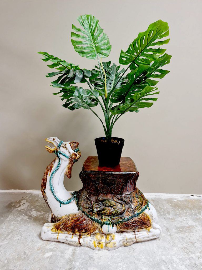 Vintage ceramic Camel side table plantstand plantentafel Kameel ...