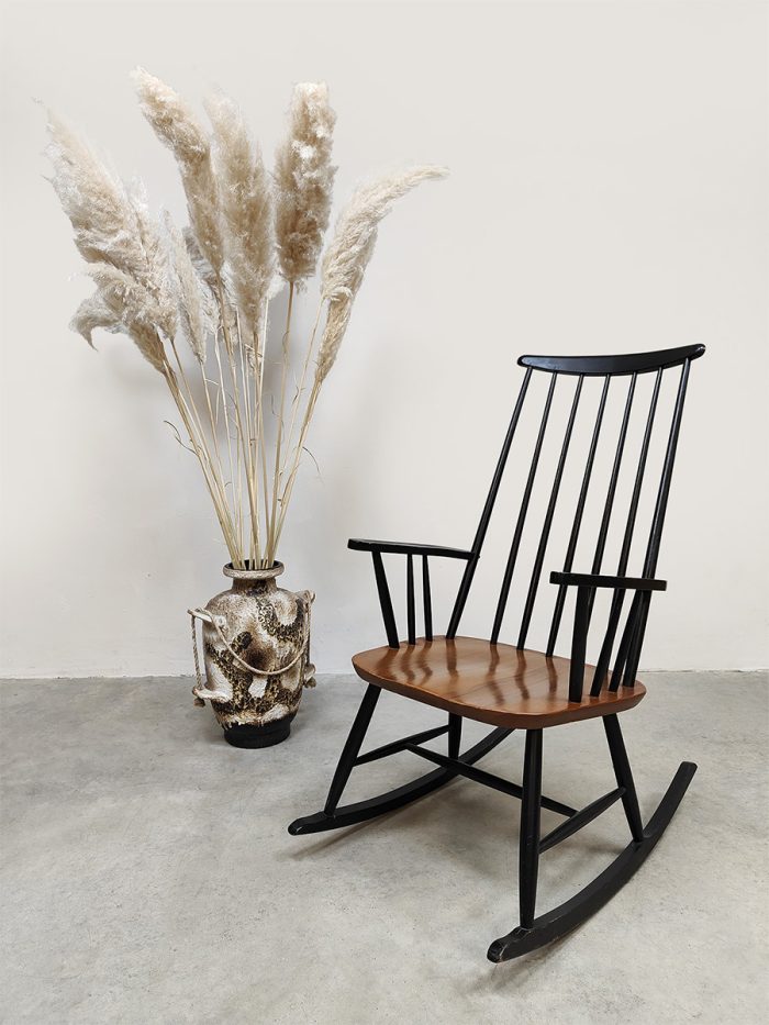 Scandinavian design spindle rocking chair midcentury schommelstoel ...